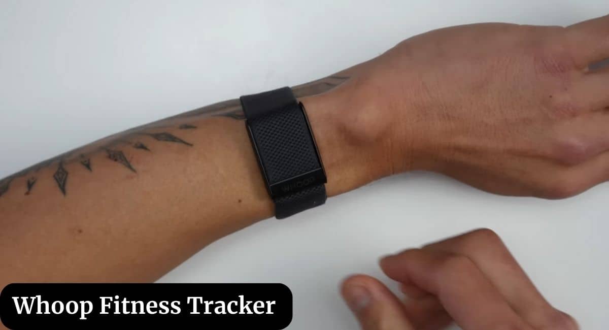 Whoop vs Apple Watch: Choosing the Best Fitness Tracker
