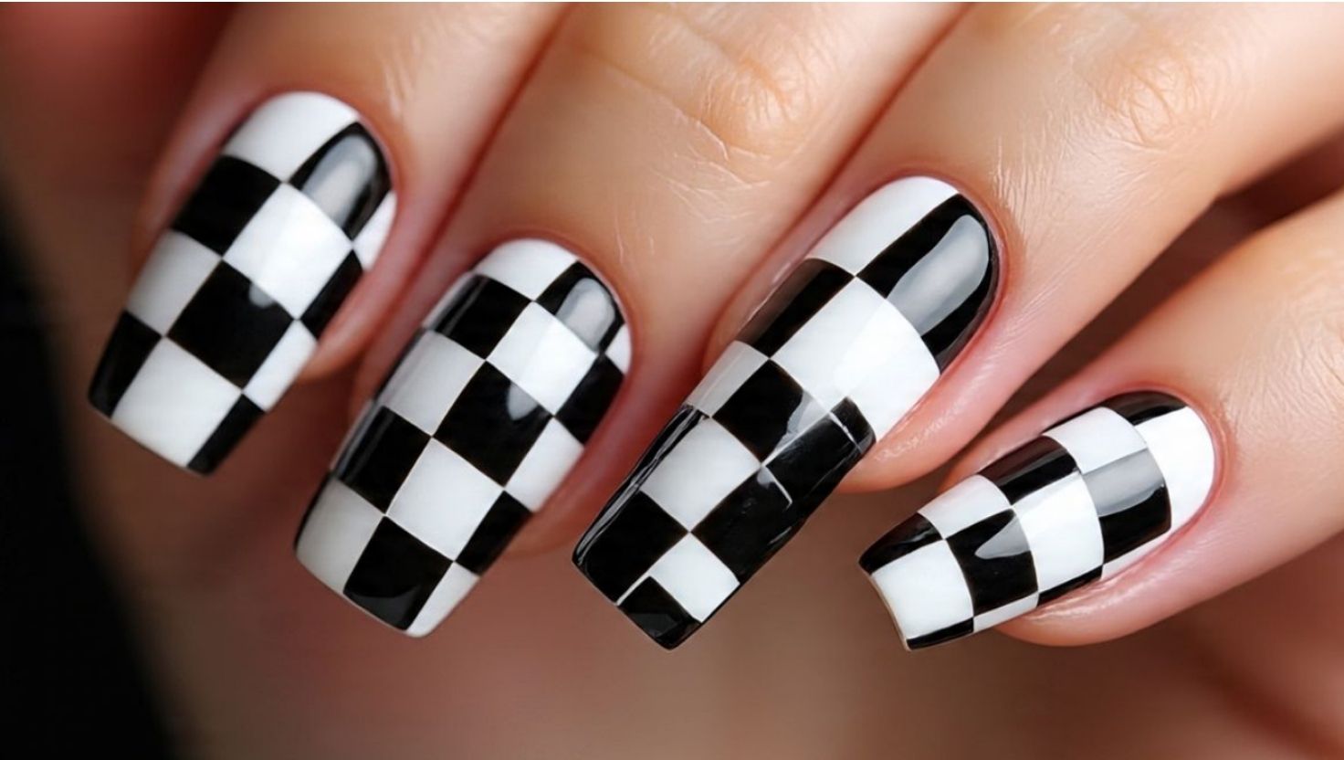 Black Line Nail Designs: Chic, Minimal, and Always On-Trend - Beeping Hand